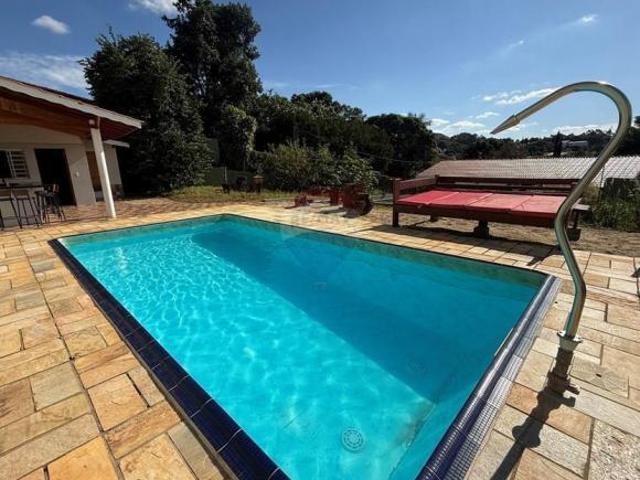 Casa para venda em Chácaras São Conrado de 250.00m² com 3 Quartos, 1 Suite e 6 Garagens