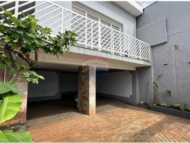 Casa para venda em City Ribeirão de 174.00m² com 3 Quartos, 1 Suite e 4 Garagens