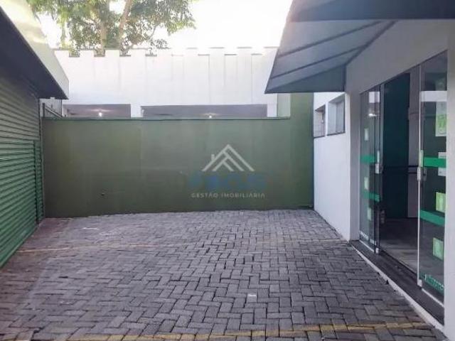 Casa para venda em Cidade Nova de 318.00m² com 2 Quartos, 1 Suite e 2 Garagens