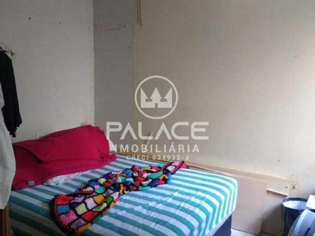 Casa para venda em Alto de 150.00m² com 2 Quartos, 1 Suite e 1 Garagem