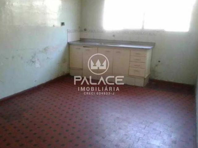 Casa para venda em Cidade Alta de 176.00m² com 3 Quartos, 1 Suite e 1 Garagem