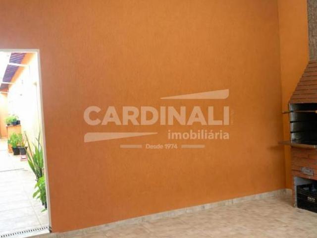 Casa para venda em Cidade Aracy de 66.00m² com 2 Quartos e 2 Garagens