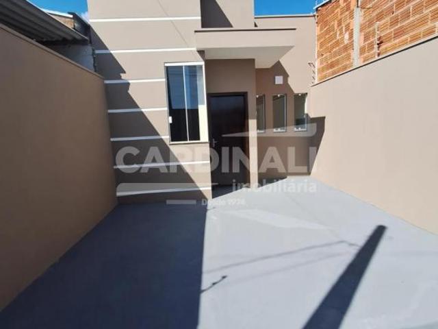 Casa para venda em Cidade Aracy de 73.00m² com 2 Quartos e 2 Garagens