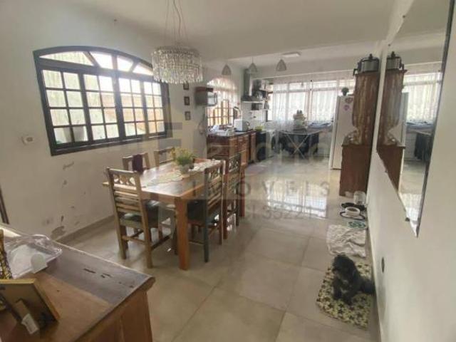 Casa para venda em Cidade Ariston Estela Azevedo de 200.00m² com 3 Quartos, 1 Suite e 2 Garagens