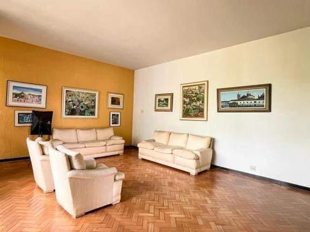 Casa para venda em Cidade Jardim, Belo Horizonte