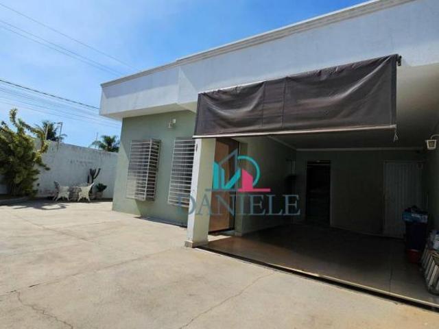 Casa para venda em Cidade Jardim de 163.00m² com 2 Quartos, 2 Suites e 5 Garagens