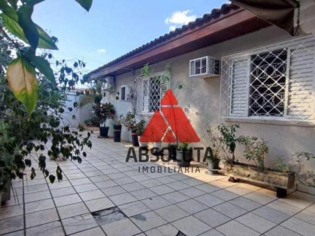 Casa para venda em Cidade Jardim de 168.00m² com 3 Quartos, 1 Suite e 3 Garagens