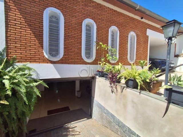 Casa para venda em Jardim Europa em Piracicaba São Paulo de 380.00m² com 4 Quartos, 1 Suíte e 6 Garagens