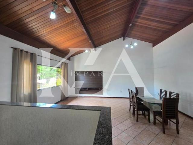 Casa para venda em Cidade Luiza de 294.00m² com 4 Quartos, 1 Suite e 8 Garagens