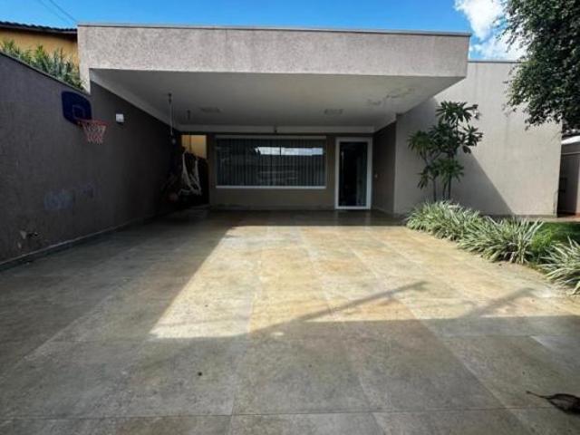 Casa para venda em Cidade Universitária de 264.00m² com 3 Quartos, 3 Suites e 4 Garagens