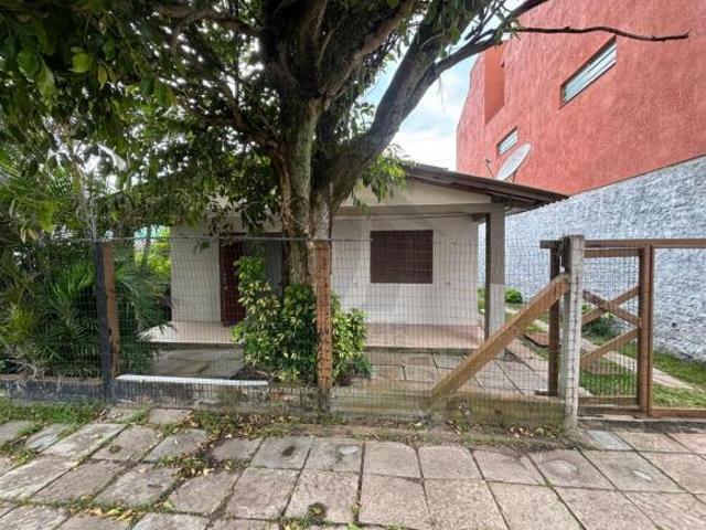 Casa para Venda em Cidreira, centro, 3 dormitórios, 2 banheiros, 1 vaga