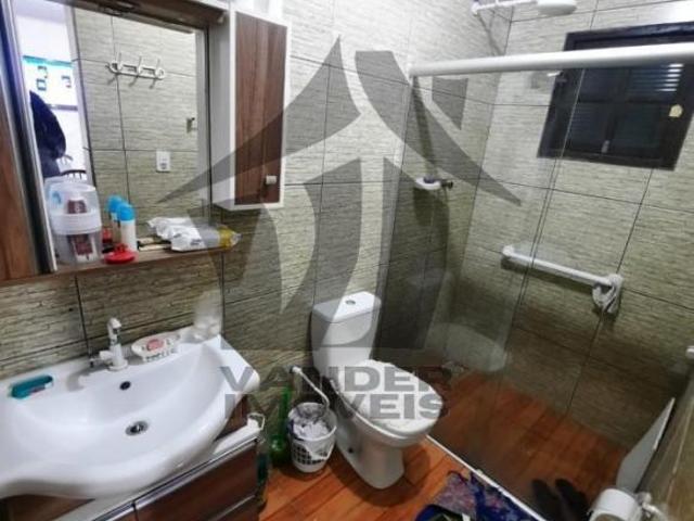 Casa para Venda em Cidreira, centro, 3 dormitórios, 2 suítes, 4 banheiros, 2 vagas