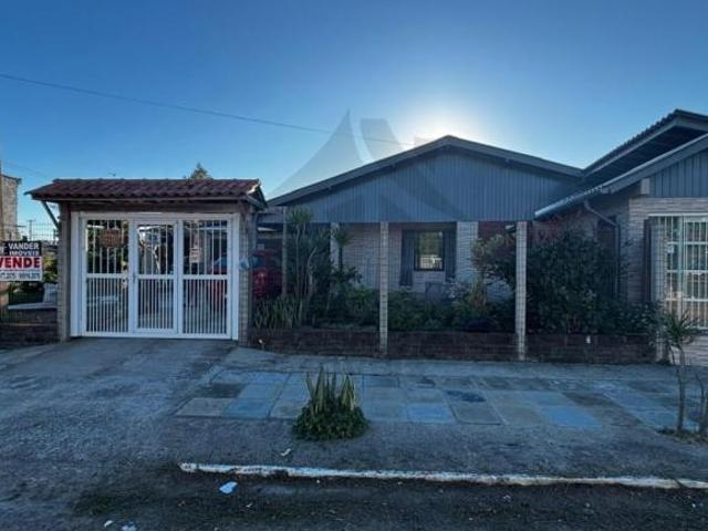 Casa para Venda em Cidreira, centro, 4 dormitórios, 1 suíte, 3 banheiros, 3 vagas