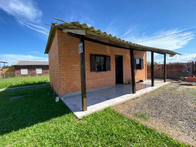 Casa para Venda em Cidreira, Ildo Meneghetti, 1 dormitório, 1 banheiro