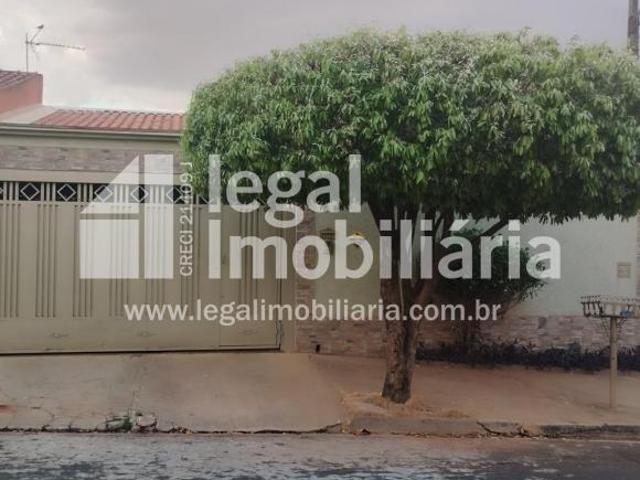 Casa para venda em Cj Hab Jose Sampaio Junior de 138.00m² com 3 Quartos, 1 Suite e 3 Garagens