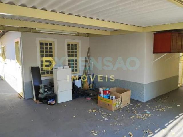 Casa para venda em Cj Hab José Saran Traitu de 80.00m² com 2 Quartos e 2 Garagens