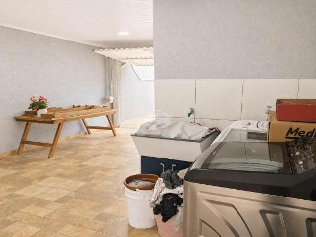 Casa para venda em Cruzeiro de 111.00m² com 3 Quartos e 2 Garagens