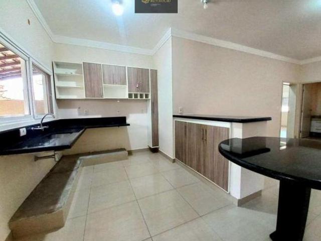 Casa para venda em Crispim de 133.00m² com 3 Quartos, 1 Suite e 2 Garagens