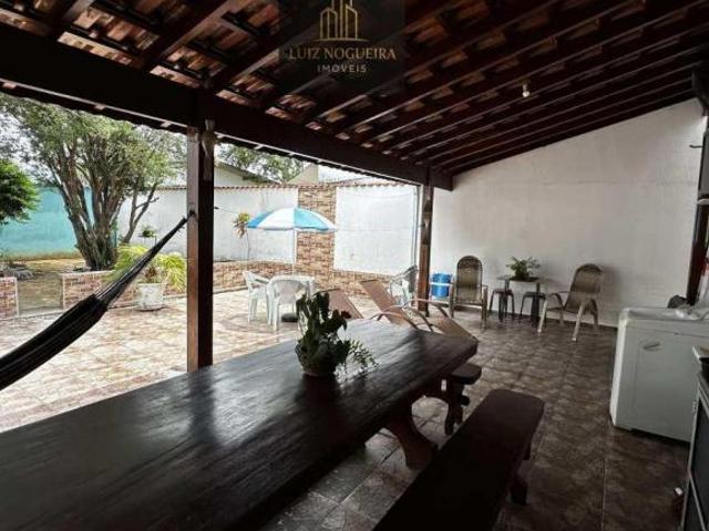 Casa para venda em Crispim de 240.00m² com 3 Quartos, 3 Suites e 2 Garagens