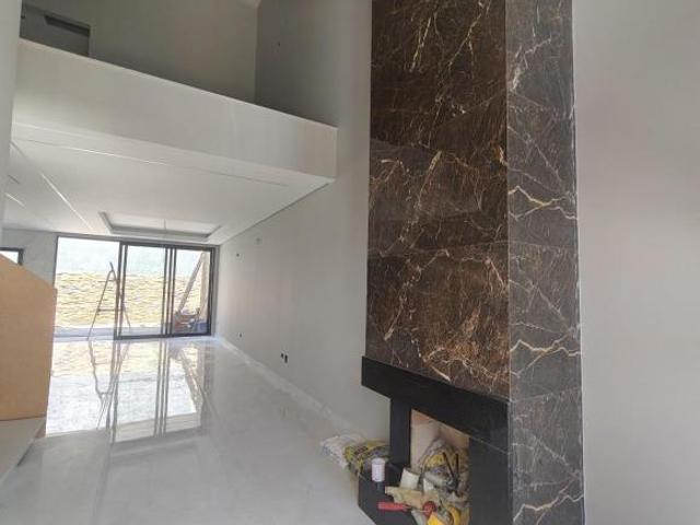Casa para Venda em Curitiba, Capão da Imbuia, 3 dormitórios, 3 suítes, 4 banheiros, 4 vagas