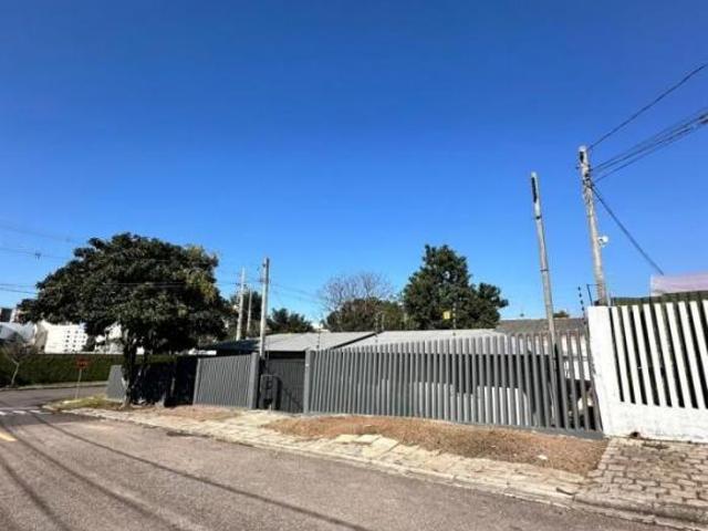 Casa para Venda em Curitiba, Capão Raso, 2 dormitórios, 1 banheiro, 3 vagas