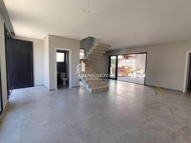 Casa para Venda em Curitiba, Bairro Alto, 4 dormitórios, 4 suítes, 5 banheiros, 4 vagas