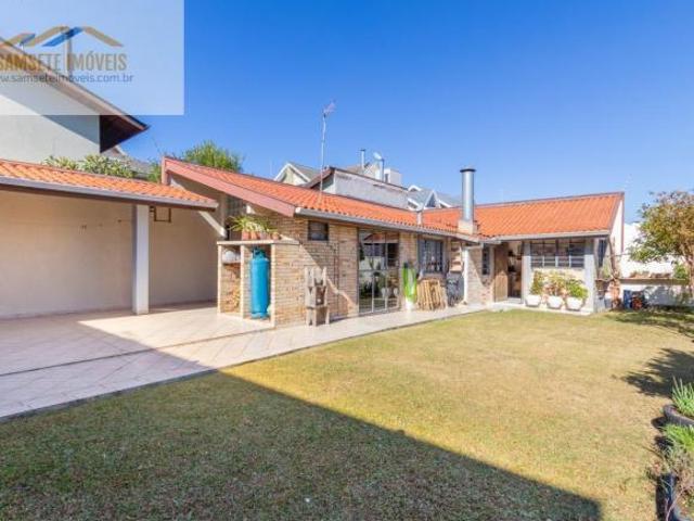 Casa para Venda em Curitiba, Jardim das Américas, 5 dormitórios, 1 suíte, 4 banheiros, 6 vagas