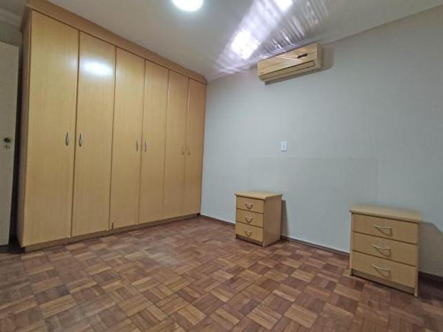 Casa para venda em Antônio Zanaga I de 160.00m² com 4 Quartos e 3 Garagens