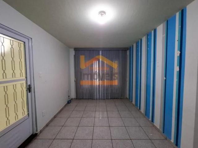 Casa para venda em Antônio Zanaga I de 195.00m² com 3 Quartos e 4 Garagens