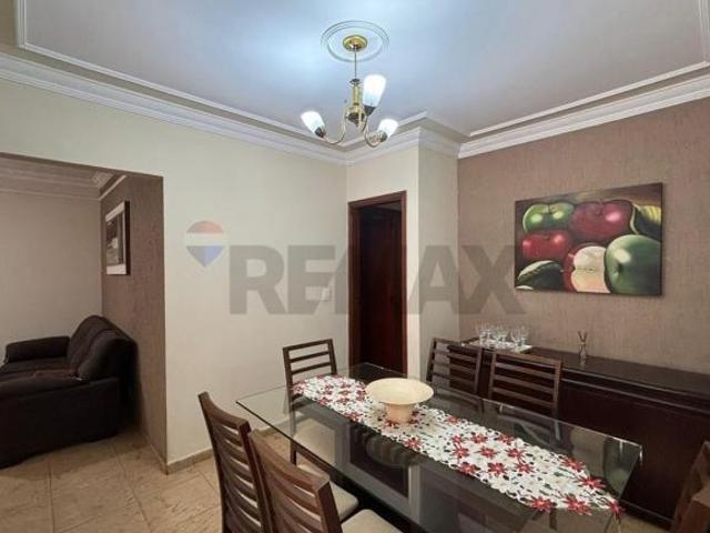 Casa para venda em Antônio Marincek de 180.00m² com 3 Quartos, 1 Suite e 3 Garagens