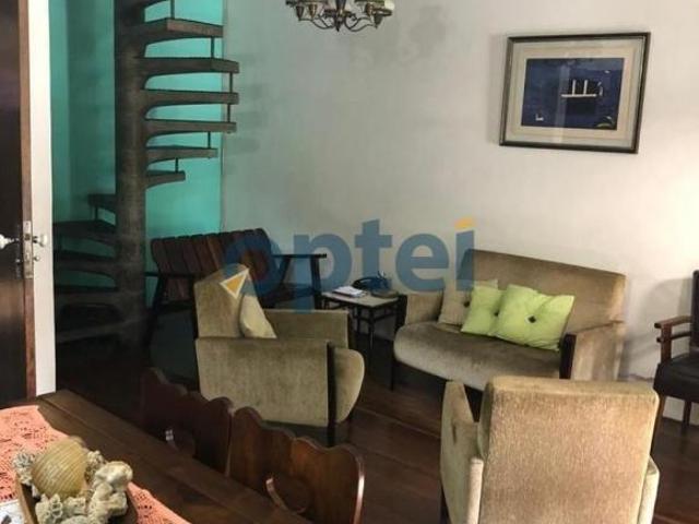 Casa para venda em Anchieta de 203.00m² com 5 Quartos e 2 Garagens