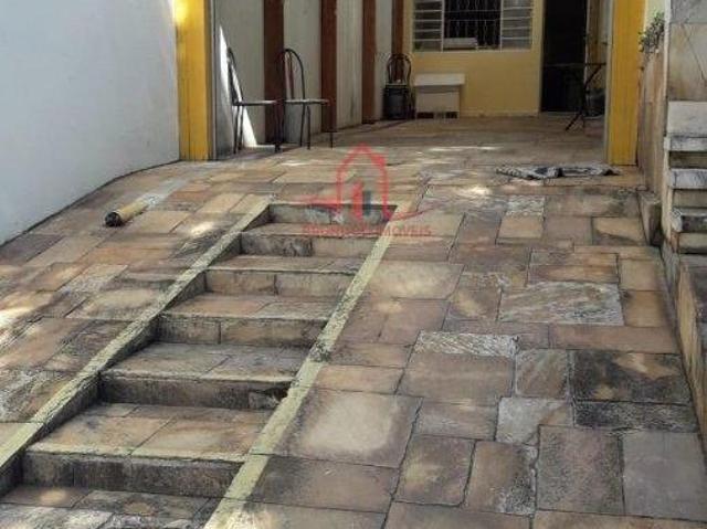 Casa para venda em Anhangabaú de 140.00m² com 2 Quartos e 4 Garagens