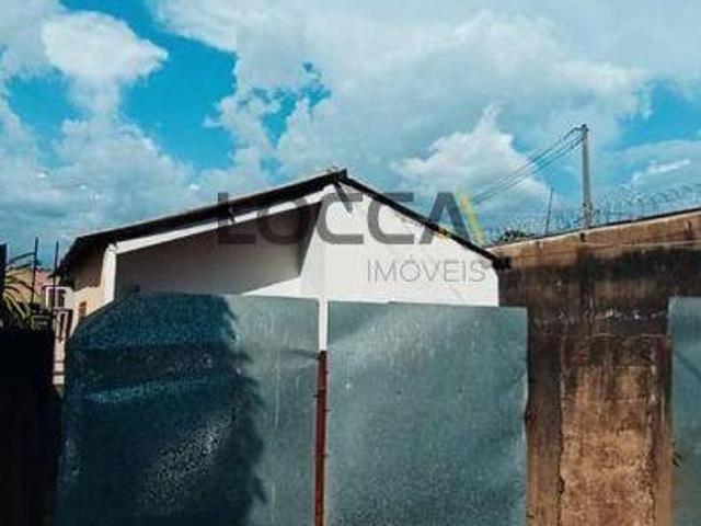 Casa para venda em Adelino Simioni de 300.00m² com 2 Quartos e 4 Garagens