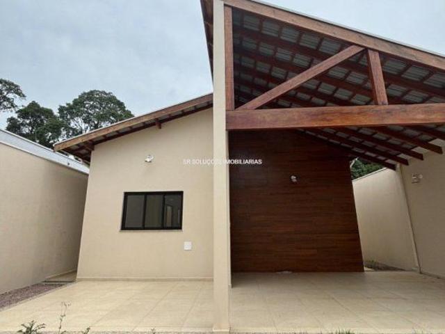 Casa para venda em Aeroporto de 255.00m² com 3 Quartos, 1 Suite e 2 Garagens