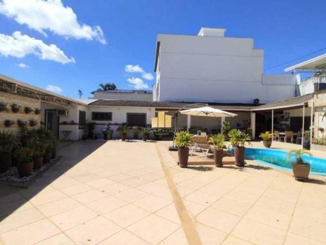 Casa para venda em Aeroporto, Juiz de Fora