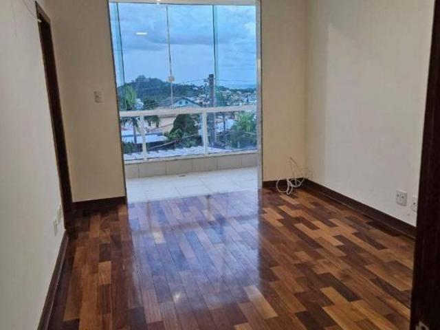 Casa para venda em Aeroporto, Juiz de Fora