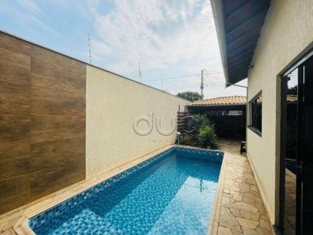 Casa para venda em Água Branca de 130.00m² com 2 Quartos, 2 Suites e 2 Garagens