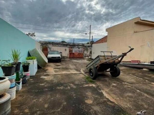 Casa para venda em Água Branca I de 96.00m² com 2 Quartos e 2 Garagens