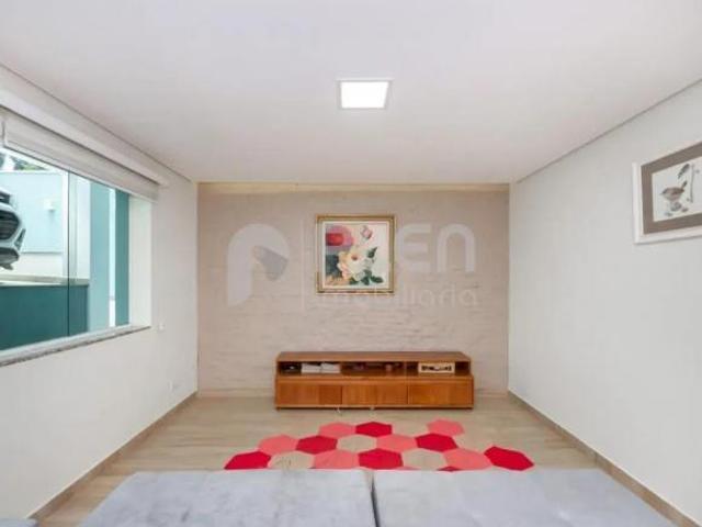 Casa para venda em Água Fria com 3 quartos, sendo 2 suítes, 219m², São Paulo, SP