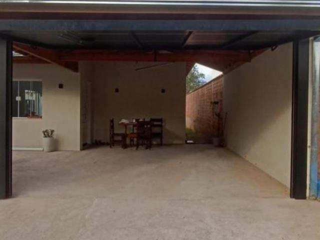 Casa para Venda em Águas de São Pedro, Jardim Califórnia, 3 dormitórios, 1 suíte, 1 banheiro, 2 vaga
