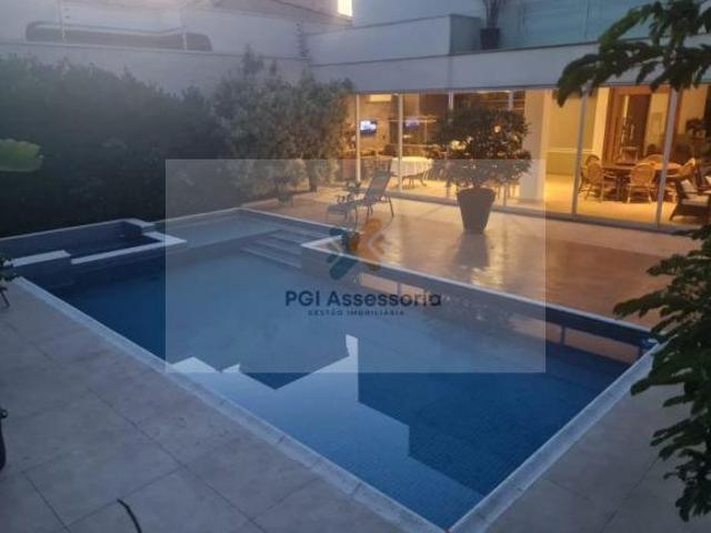 Casa para venda em Agudos Romão de 650.00m² com 3 Quartos, 3 Suites e 2 Garagens