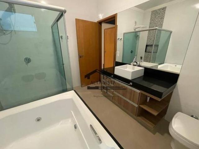 Casa para venda em Alto Umuarama, Uberlândia
