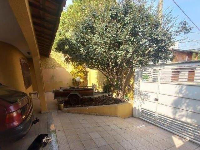 Casa para venda em Alto Da Colina de 199.00m² com 3 Quartos, 1 Suite e 2 Garagens