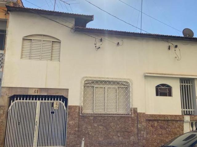 Casa para venda em Alto de 125.00m² com 5 Quartos, 3 Suites e 1 Garagem