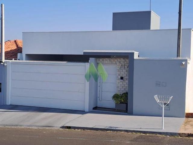 Casa para venda em Altos Do Paraiso de 200.00m² com 2 Quartos, 1 Suite e 2 Garagens