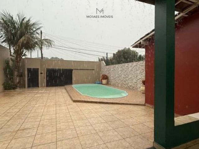 Casa para venda em Alvorada de 121.00m² com 2 Quartos, 1 Suite e 4 Garagens