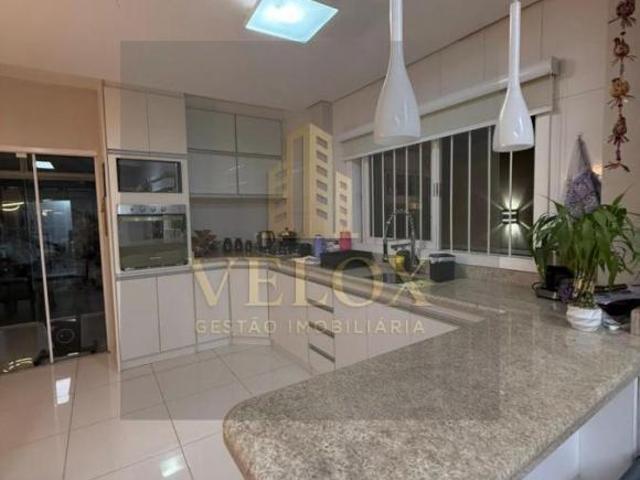 Casa para Venda em Alvorada, Jardim Algarve, 2 dormitórios, 1 suíte, 2 banheiros, 2 vagas