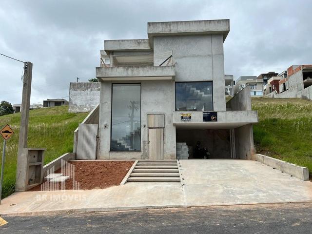 Casa para venda em Aldeia Da Serra de 290.00m² com 3 Quartos, 3 Suítes e 4 Garagens