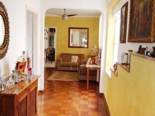 Casa para venda em Alemães de 280.00m² com 7 Quartos, 2 Suites e 4 Garagens