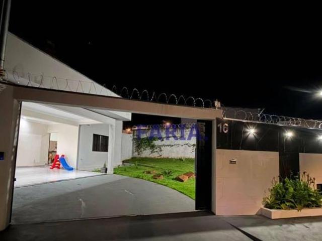 Casa para venda em Alfenas